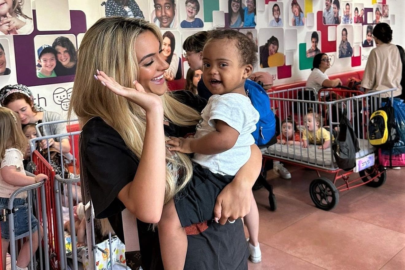 Emily Austin Speaker Information | Wasserman